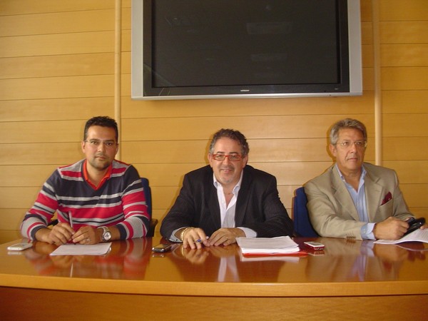 INIZIA OGGI LA RACCOLTA DI FIRME PER L’AEROPORTO DI COMISO - Ragusa Oggi