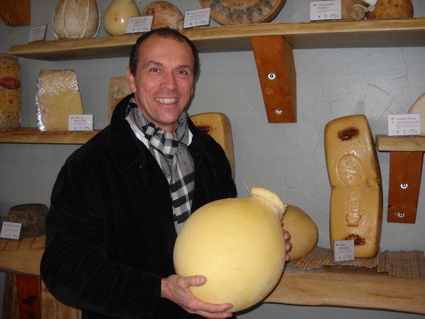 I PERSONAGGI DI CHEESE ART 2012: ANCHE IL FAMOSO AFFINATORE FRANCESE ...