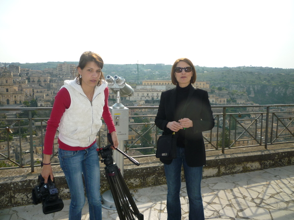 LA TV SVIZZERA “SCOPRE” RAGUSA E LE SUE BELLEZZE - Ragusa Oggi