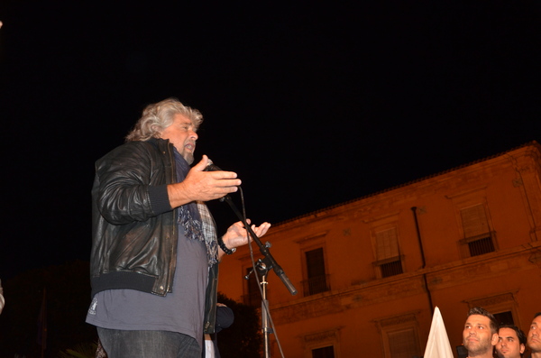IL CICLONE GRILLO ARRIVA A VITTORIA - Ragusa Oggi