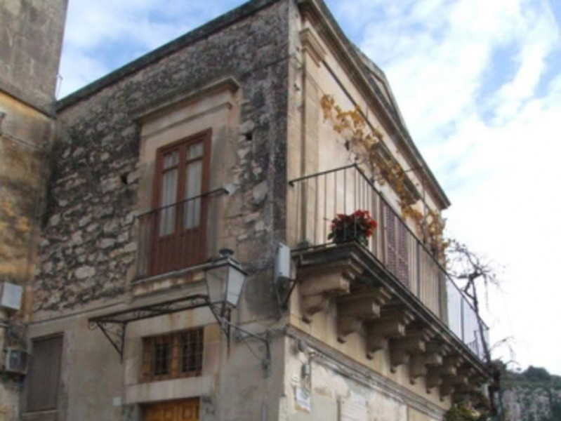 La casa natale del Nobel Salvatore Quasimodo tra le "Case della Memoria ...