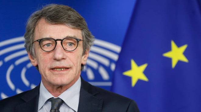 L'insopportabile speculazione dei no vax anche per la morte di David ...