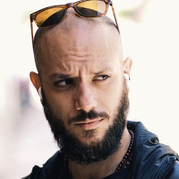 Comiso, al Naselli, venerdì appuntamento con "Token" diretto da ...