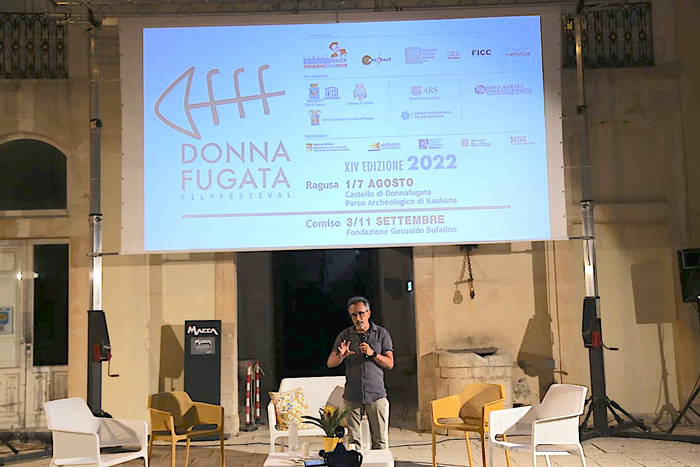 Si apre con un omaggio all'attore Roberto Nobile il DonnaFugata Film ...