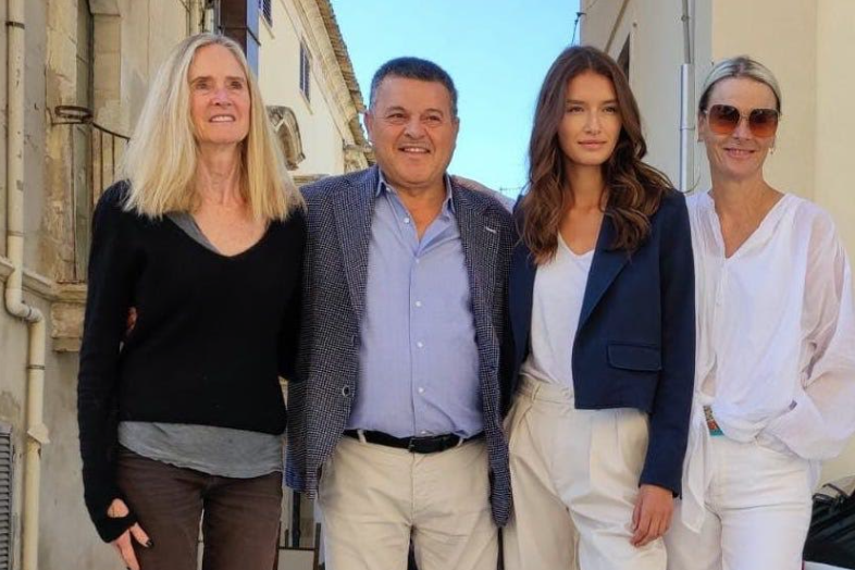 Casa di moda americana scegli Scicli per set foto. Pubblicità su scala ...