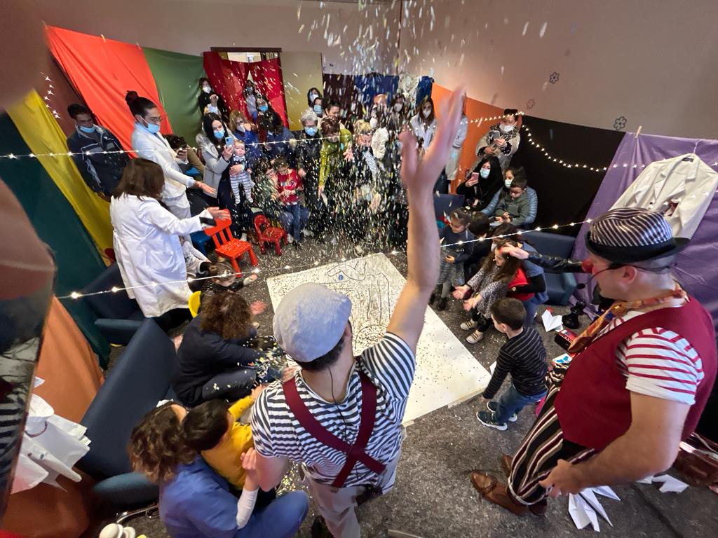 Autismo: magia e risate con i clown dottori "Ci ridiamo su". FOTO ...