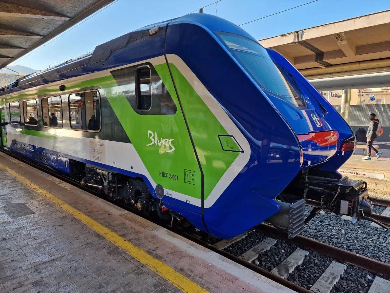 Arrivano i nuovi treni "Blues" nei giorni feriali. Torna il Barocco ...