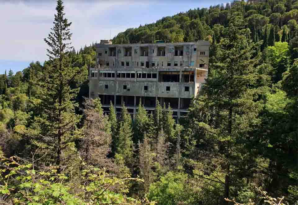 L’ex Hotel "La Pineta" sarà la nuova sede dell’Alberghiero di ...