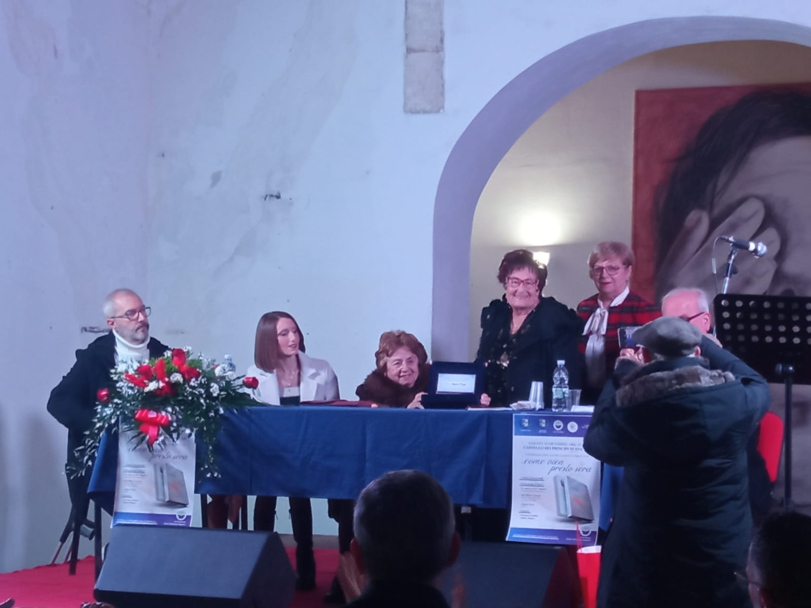 Acate, presentato il libro di Angela Fazio “… come vien presto sera ...