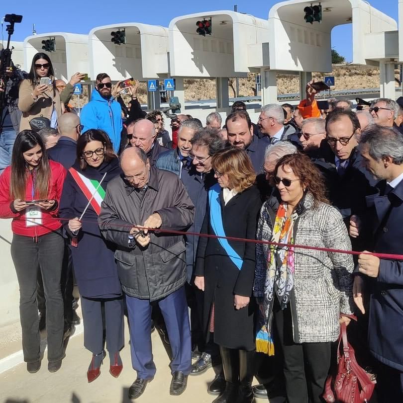 Inaugurati i caselli autostradali di Modica. Finalmente collegamenti ...