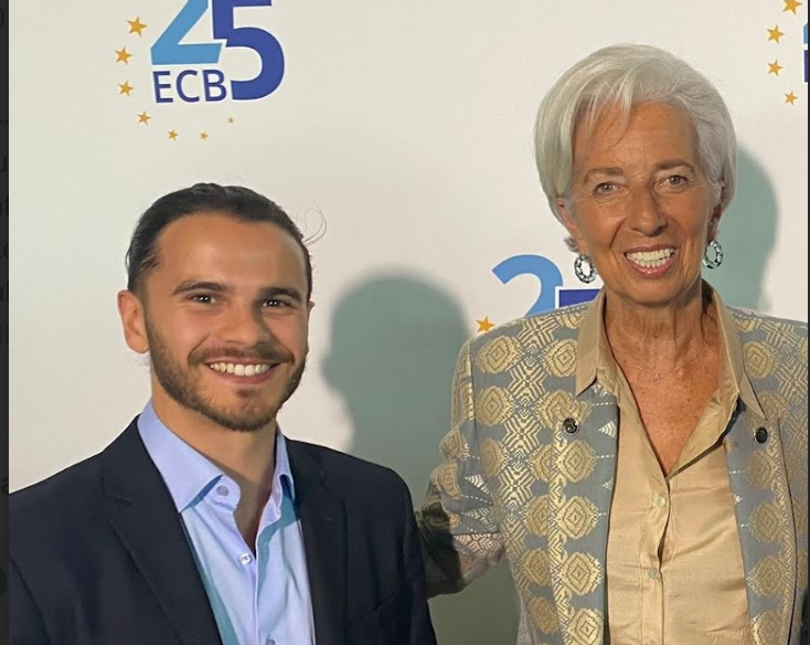 Alessio Crisafulli Carpani: giovane di Vittoria alla Banca Mondiale. Un ...