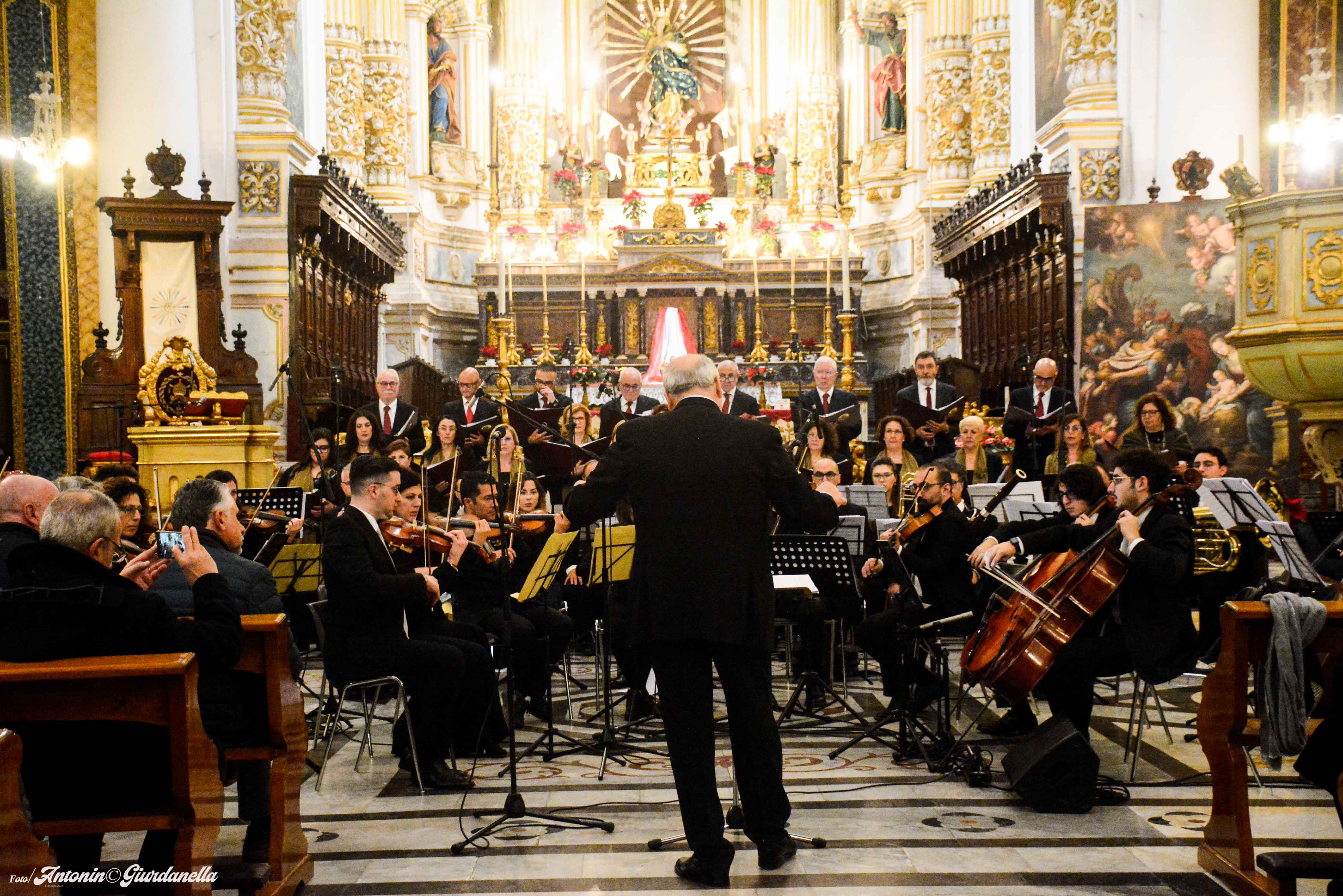 Natale in Coro a Modica: concerto del Coro Monteverdi - Ragusa Oggi