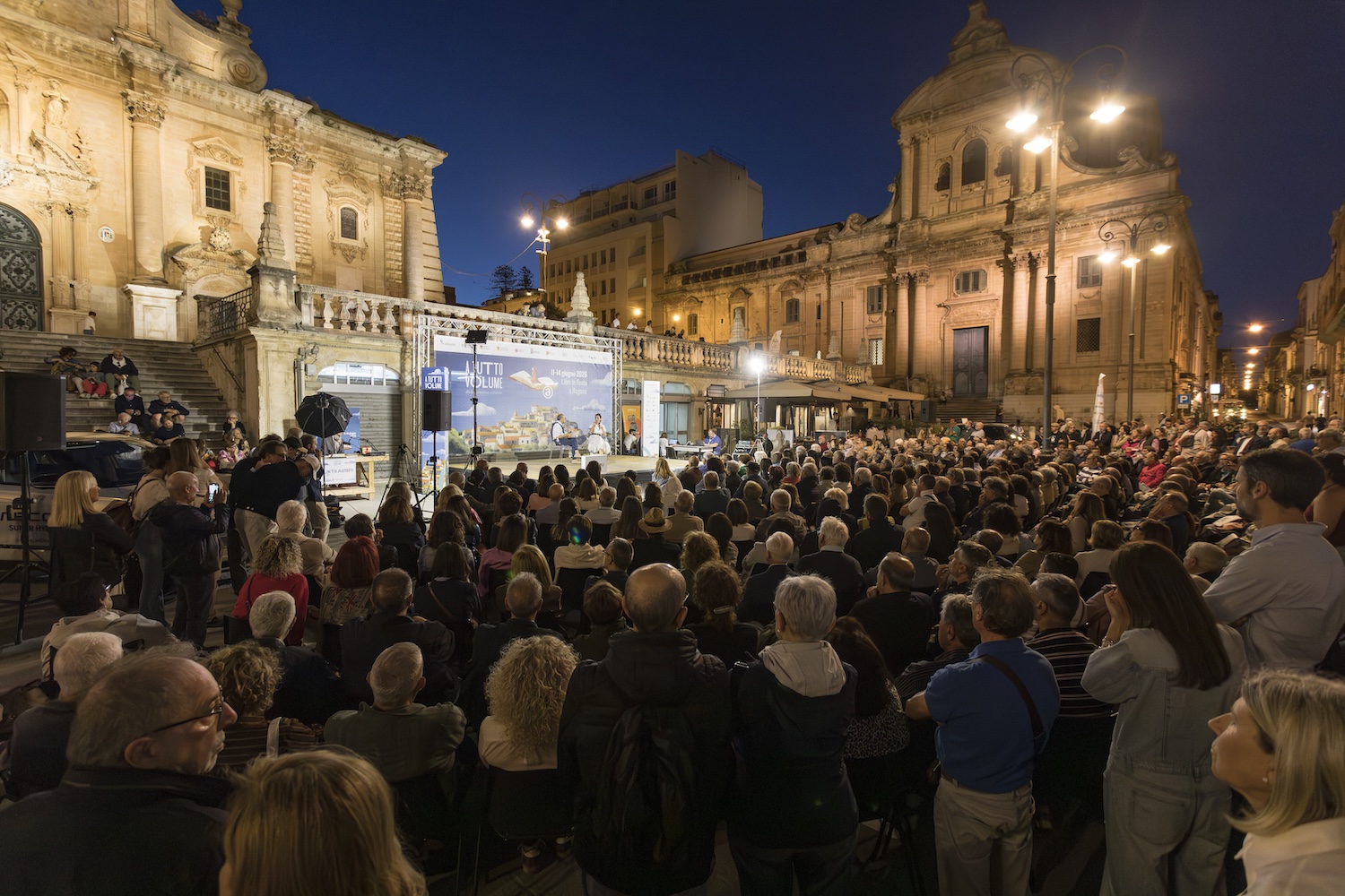 Migliaia di presenze ad "A Tutto Volume". A Ibla in programma il gran ...
